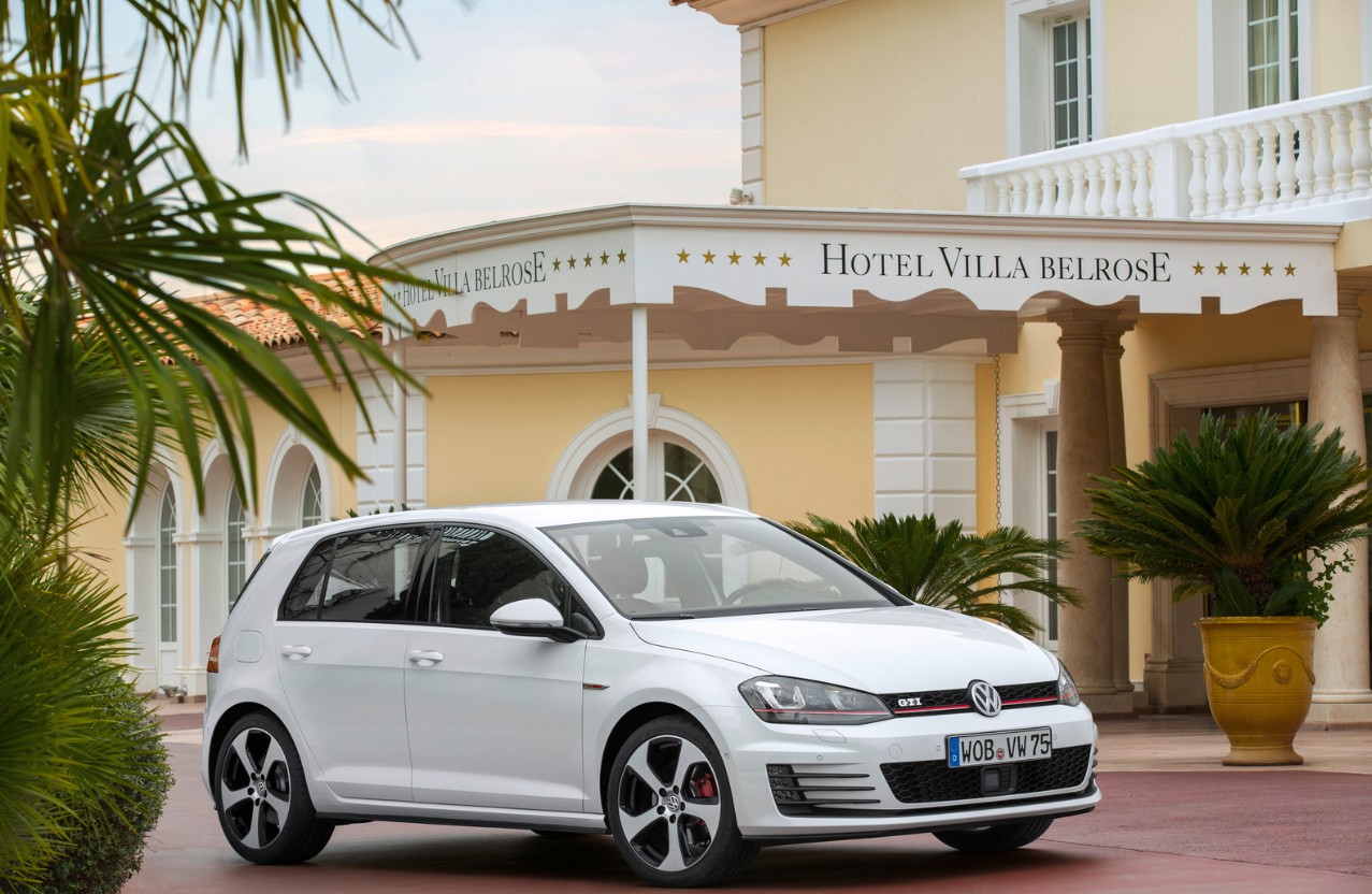 2027 Volkswagen Golf GTI VII Changes, Specs, Configurations - Edgar ...